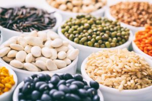 Exploring The World Of White Beans: A Guide To Types And Varieties